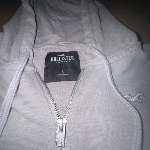 Hollister | Sweaters | Small Holister Grey Zipup | Poshmark